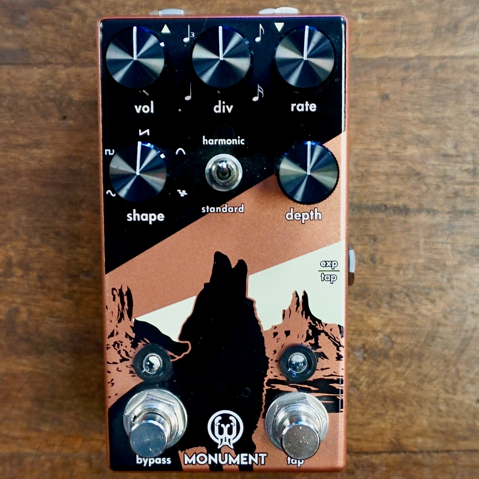 Walrus Audio Monument Harmonic Tap Tremolo – Matt's Guitars