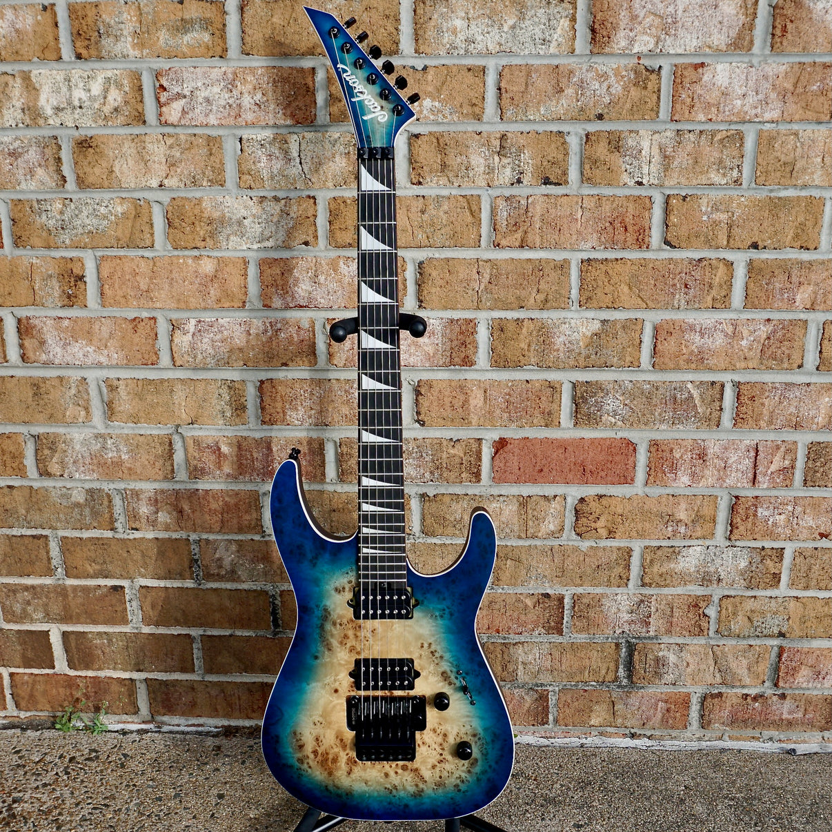 Jackson Dinky MJ Series DKRP Transparent Blue Burst – Matt's Guitars