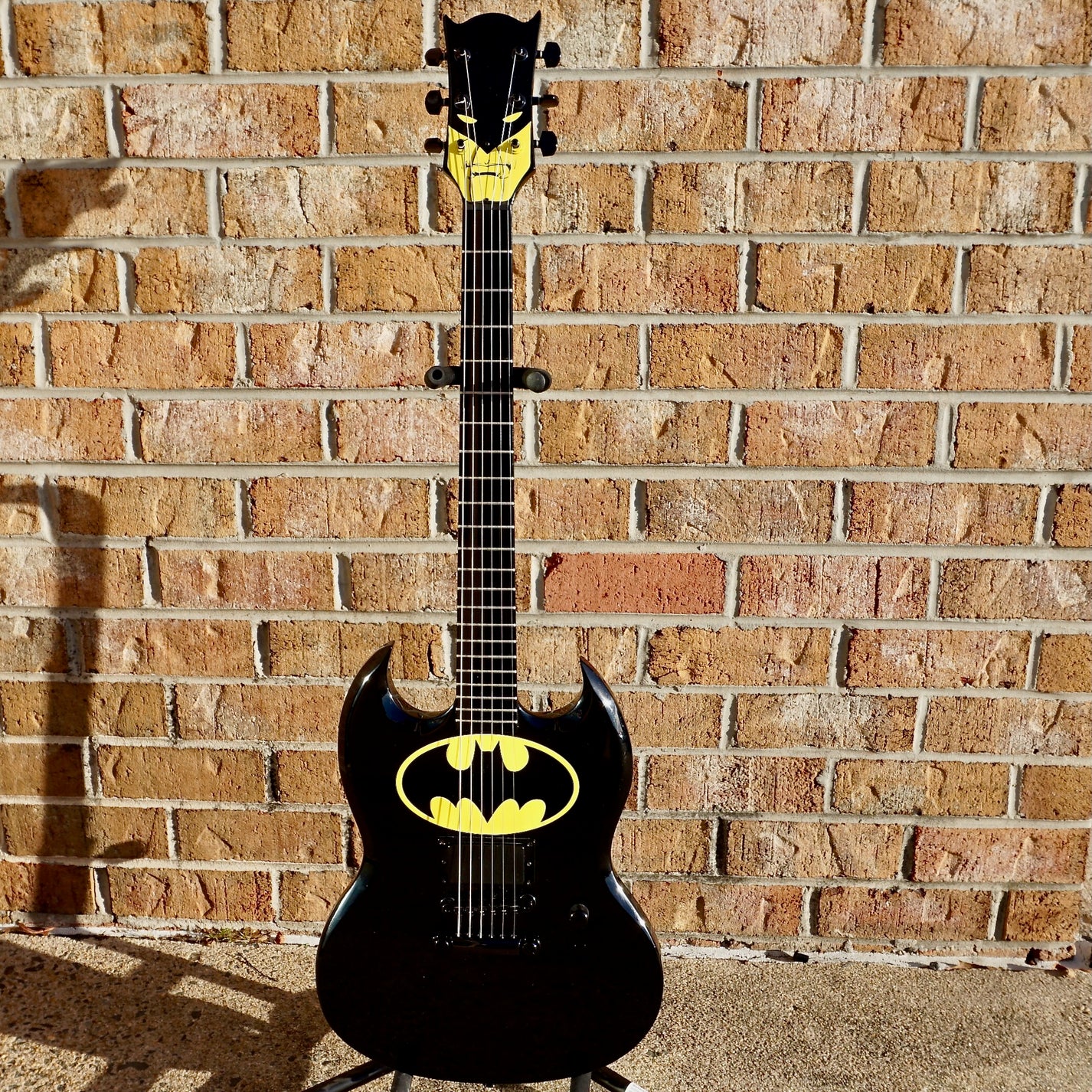 Bolin Instruments Batman Guitar – Matt's Guitars