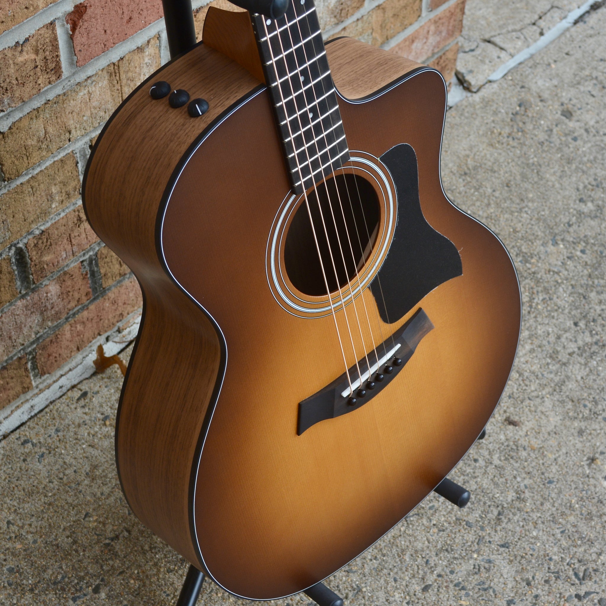Taylor 114ce-SB – Matt's Guitars